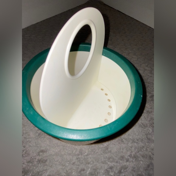 Tupperware | Bath | Tupperware 3 Pc Shower Sink Utensil White Green ...